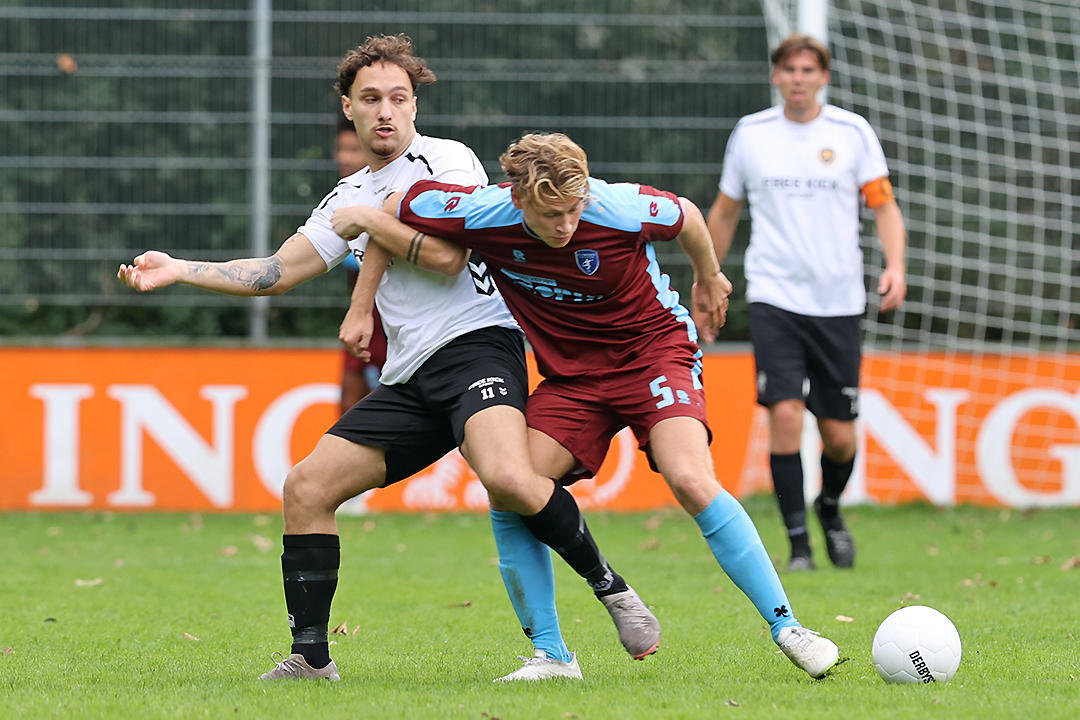 Zwervers-1 doet zichzelf tekort, Zwervers-2 onder maats naar nederlaag - CVV Zwervers